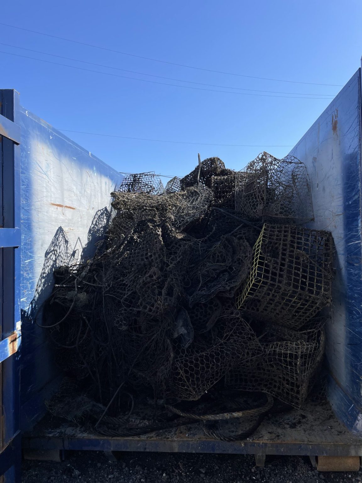Clearing Derelict Crab Traps from the Bay - Oyster Recovery Partnership